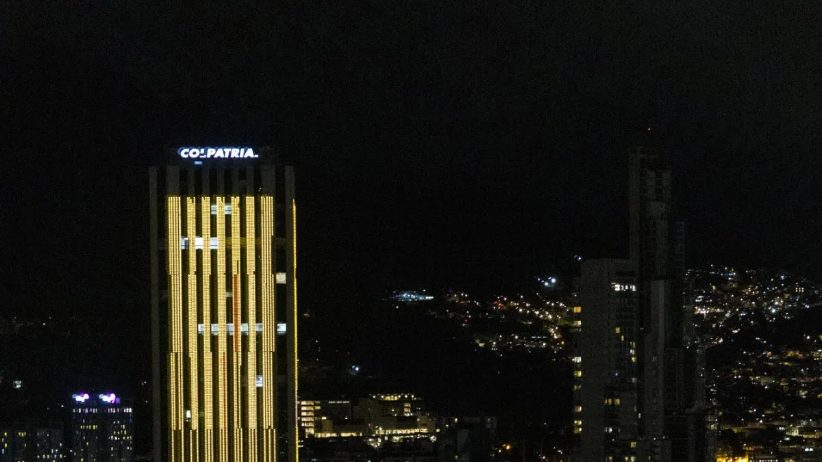 Yeison Jiménez Honored With Memorial Event at Bogotá’s Movistar Arena ...