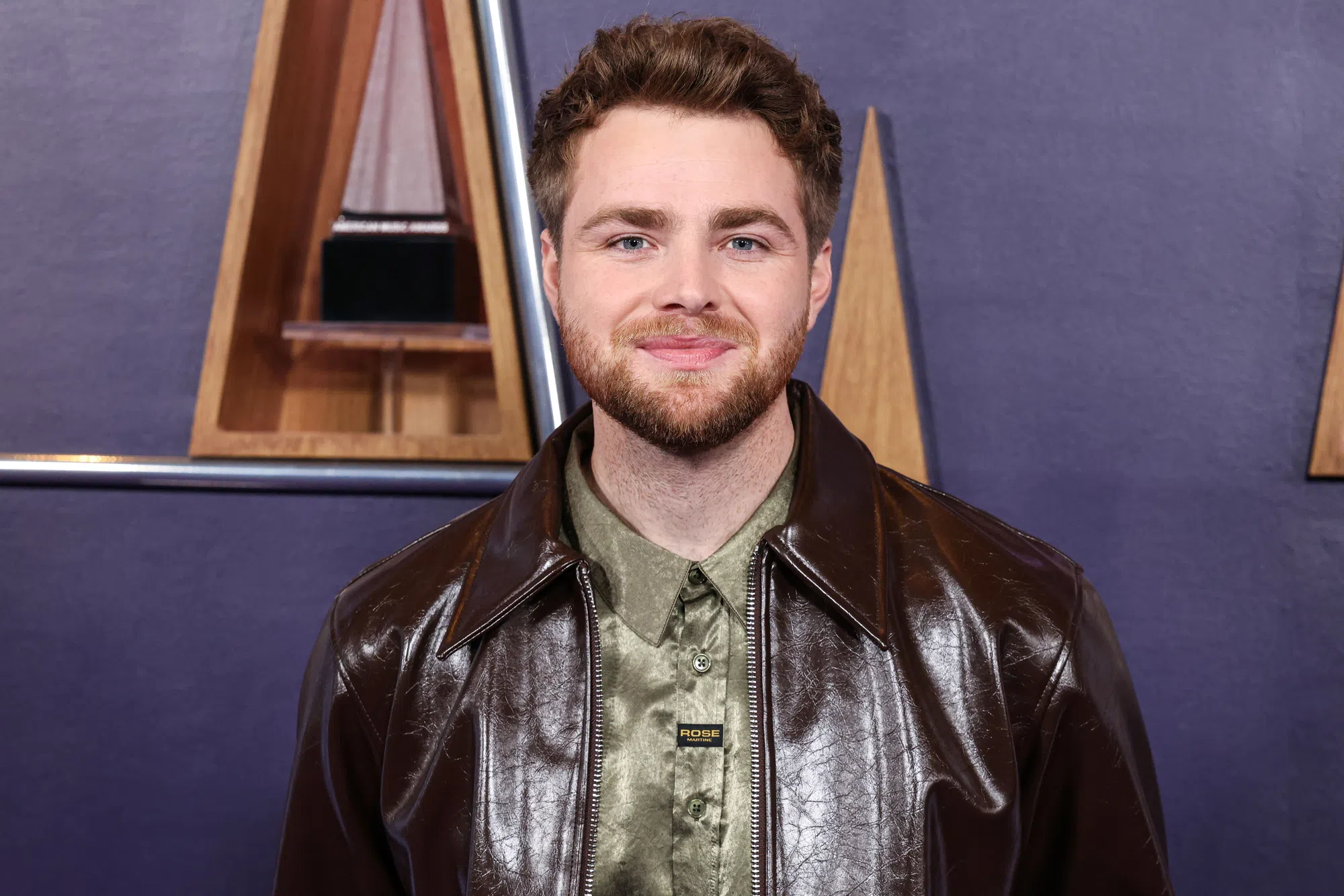 Alex Warren Announces 2026 Arena Tour With Celebrity-Filled Reveal ...