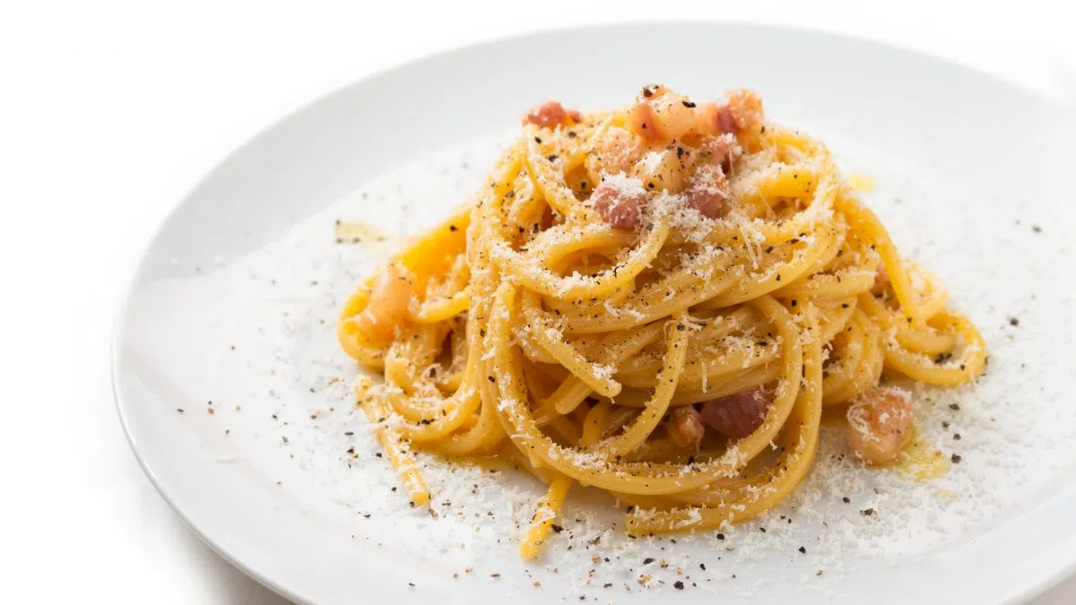 Classic Spaghetti Carbonara | FM101 Milton Now
