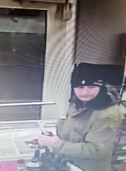 OPP looking for suspect in gas station fight | 104.9 Pembroke Today