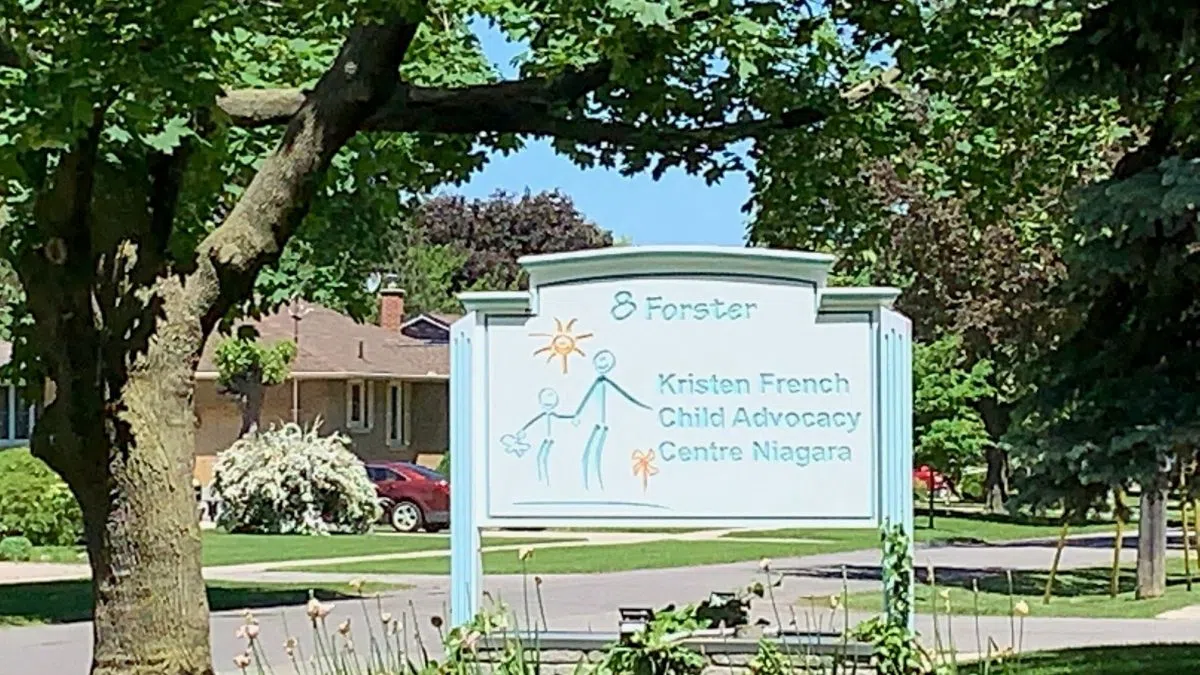 Doug French, father of Kristen, passes away at 92 | COUNTRY 89