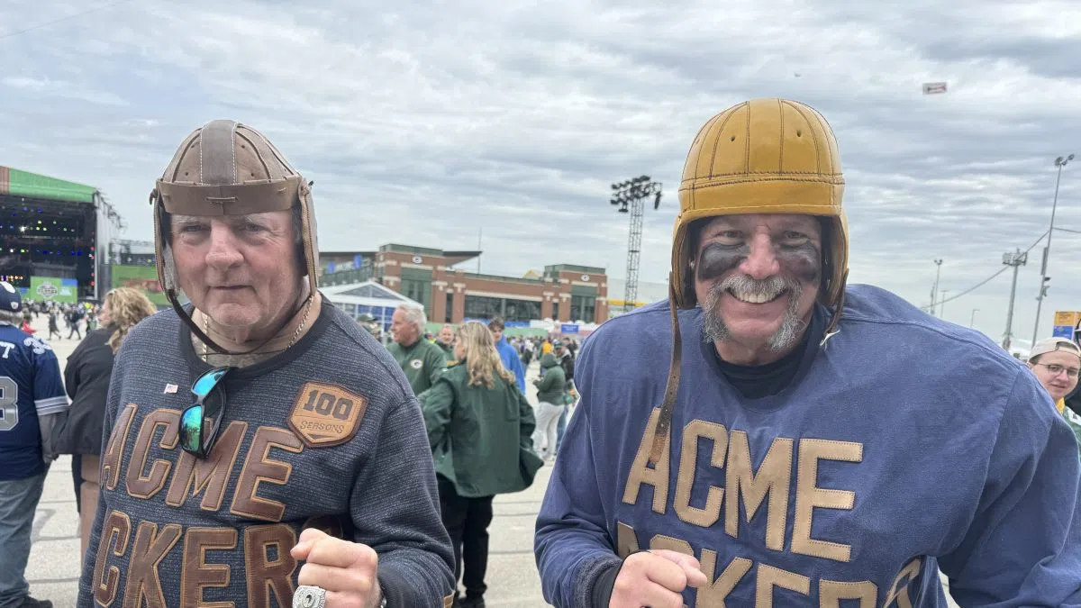 Best Dressed NFL Draft Fans | TCHDailyNews