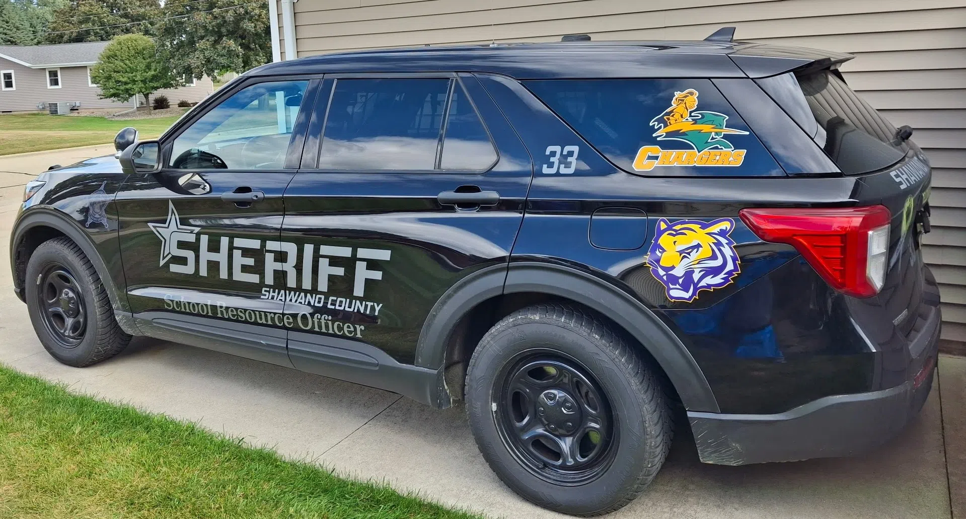 Deputy Thornborrow’s Squad Car Gets New Decals Honoring Local Schools ...