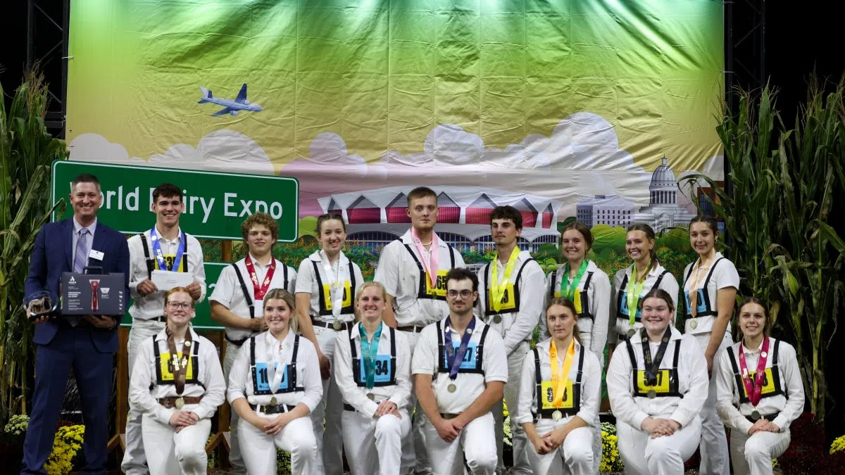 Marion’s Logan Harbaugh Wins Senior Division at World Dairy Expo ...