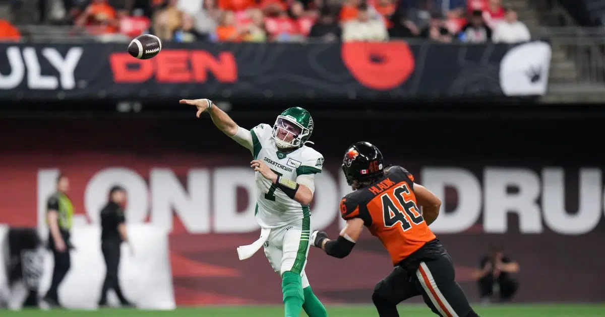 Fajardo, Riders’ air attack fly by Lions in B.C. | 980 CJME