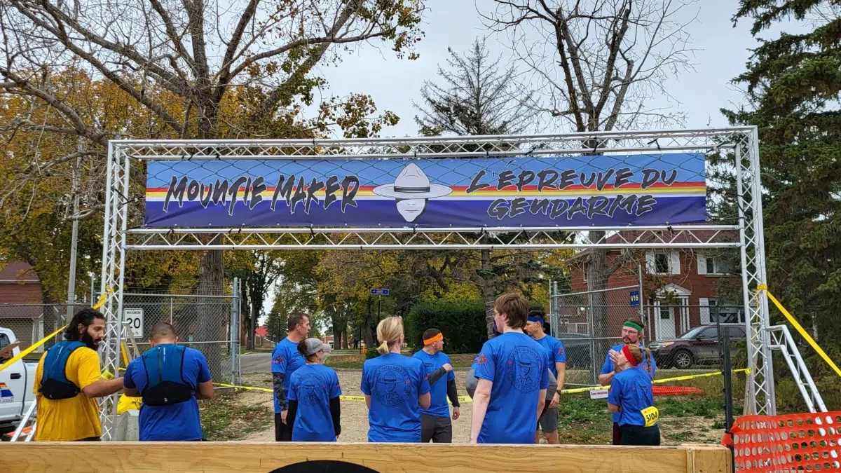 ‘Mountie Maker’ obstacle course at Depot draws hundreds | 980 CJME