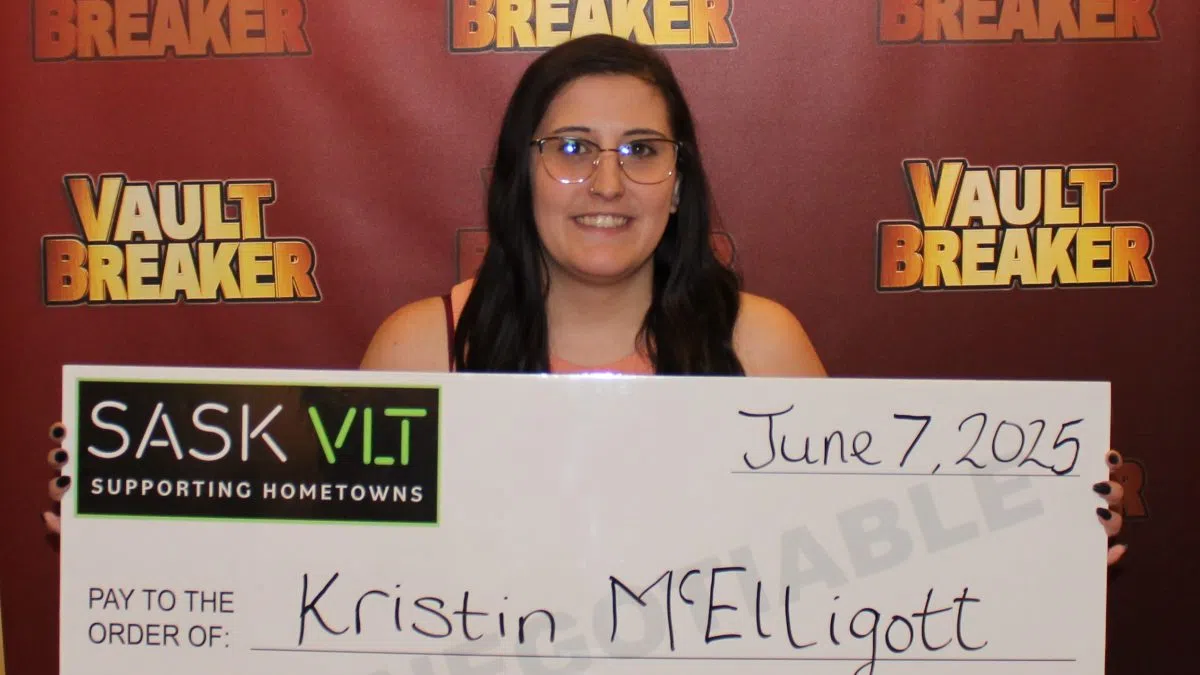 Regina woman wins $1.2 million on VLT in Saskatoon | 980 CJME