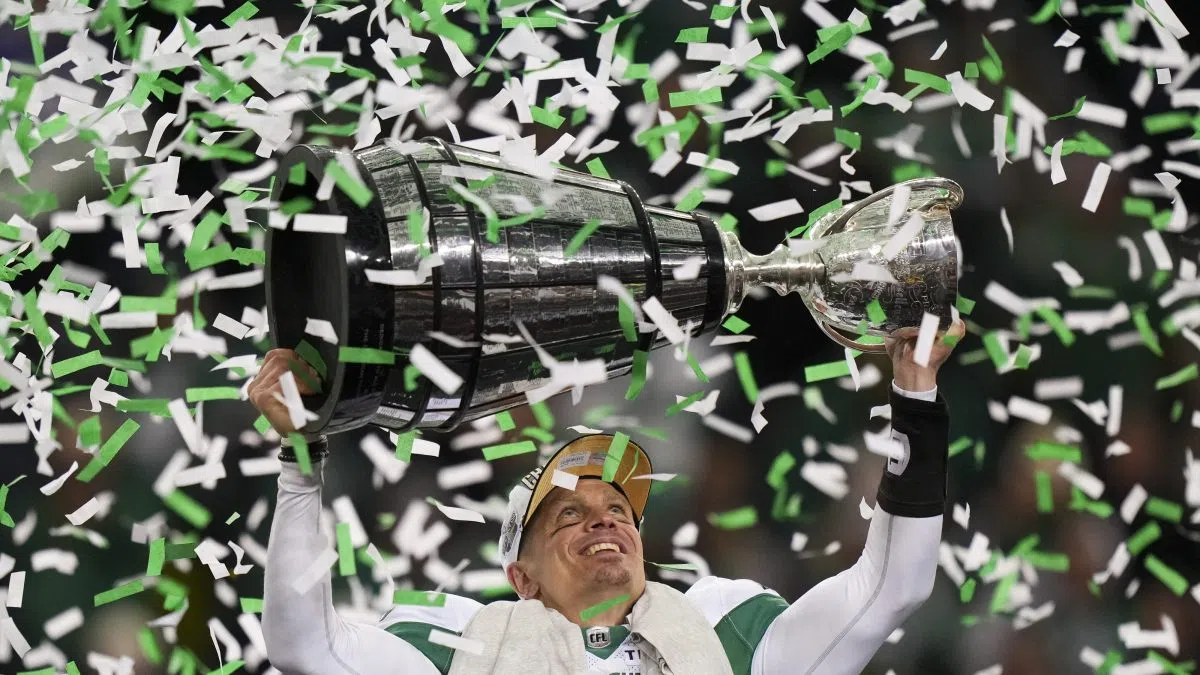 Saskatchewan Roughriders’ Grey Cup parade takes centre stage on the ...