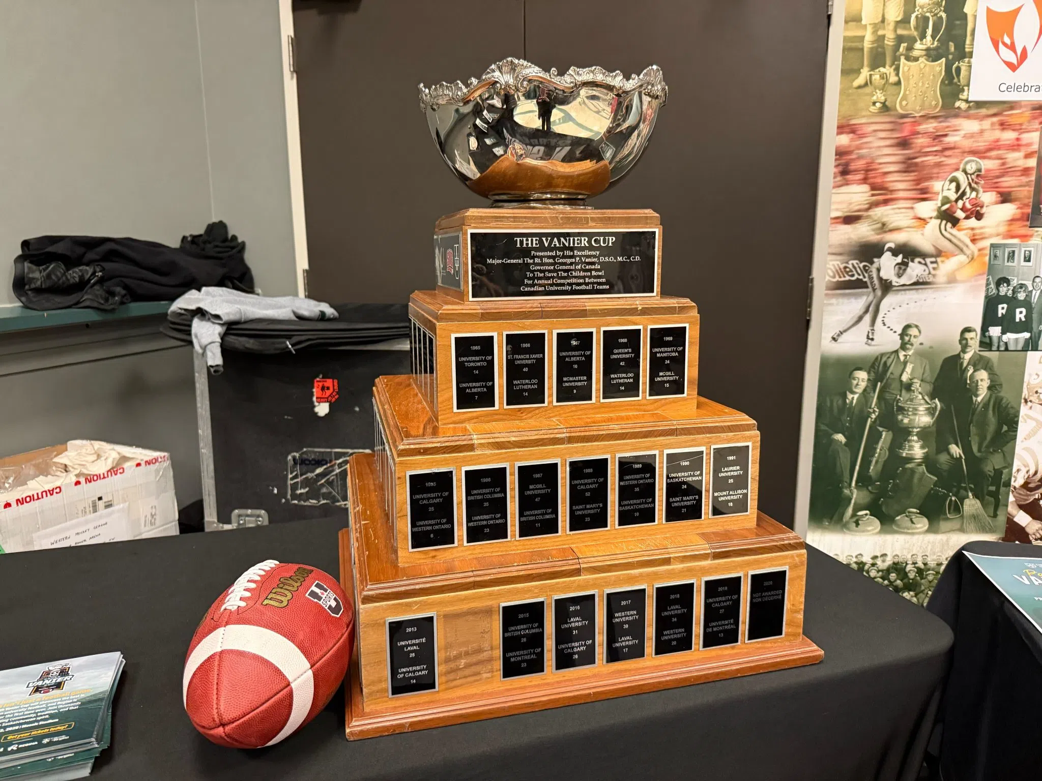 ‘It’s electric’: Regina welcomes 60th Vanier Cup with pep rally | 980 CJME