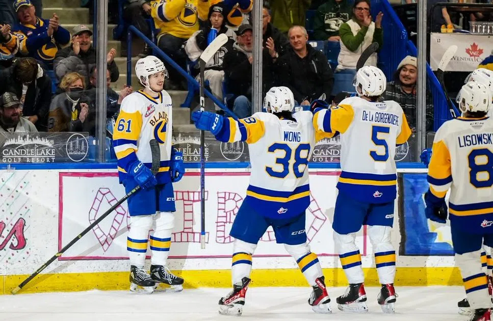 Third-period rally carries Blades past Wheat Kings | 650 CKOM