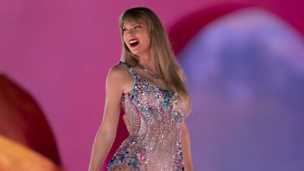 Taylor Swift headlines Super Bowl prop bets | 650 CKOM