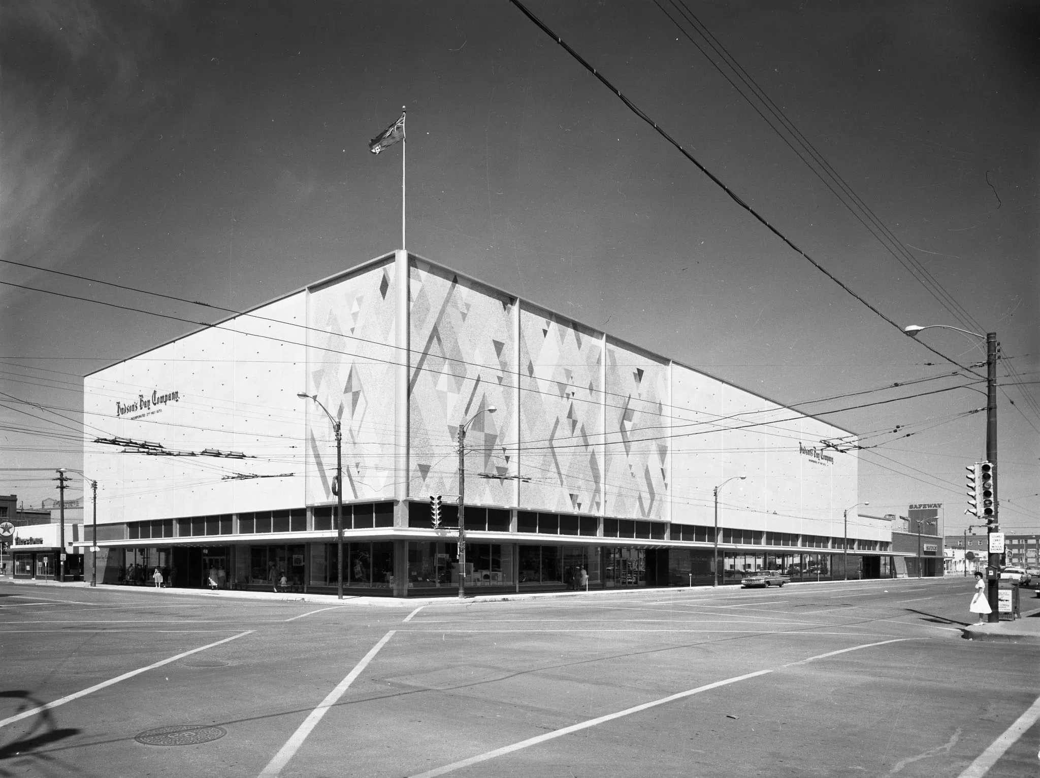 Saskatoon says goodbye to Hudson’s Bay: A look back at a storied legacy ...