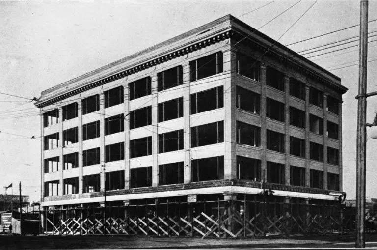 Saskatoon says goodbye to Hudson’s Bay: A look back at a storied legacy ...