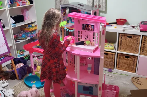 Thousands raised to help eight-year-old girl with mould toxicity ...