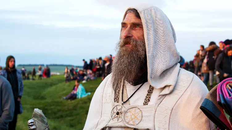 Jeremy is dressing up as a druid for next Florence + The Machine ...