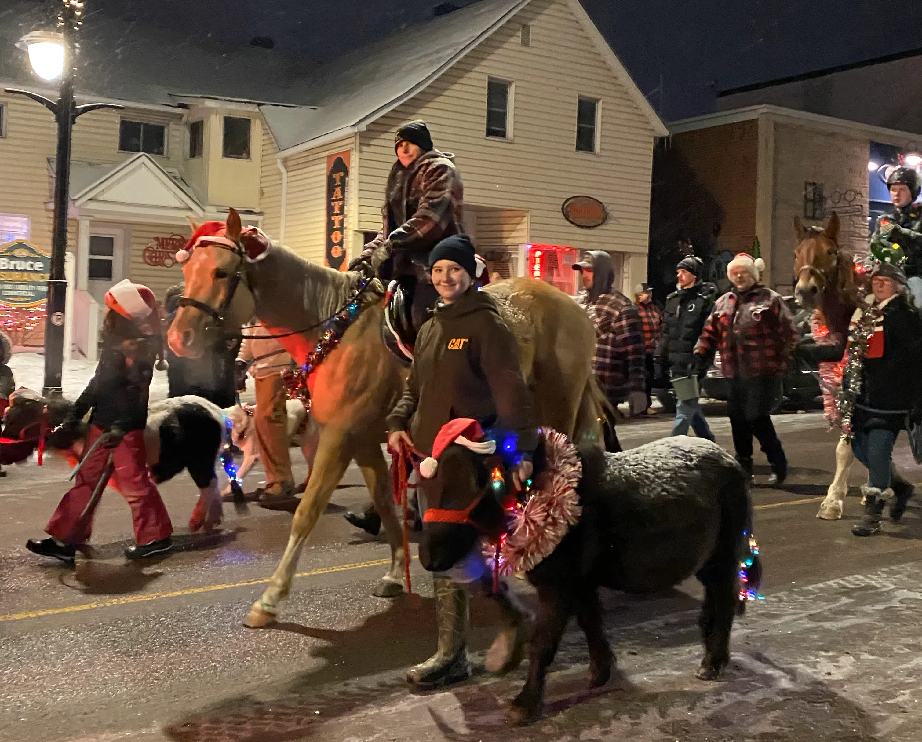 COMMUNITY SPOTLIGHT: Snowy night adds whimsy to Renfrew’s spectacular ...