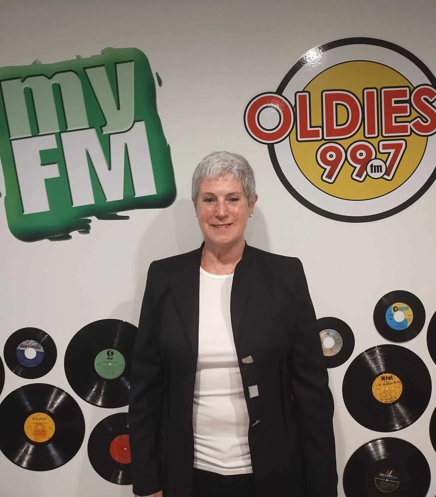 COMMUNITY SPOTLIGHT: From Paris to Norfolk – Dr. Kelly Culver brings ...