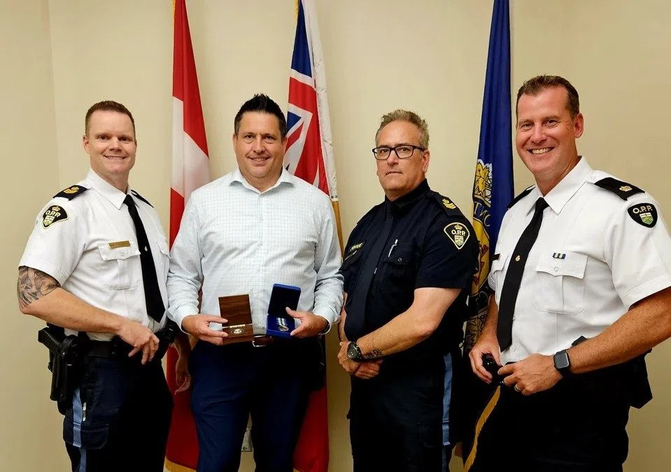 Detective Sergeant recognized for two decades of service | NorfolkToday.ca