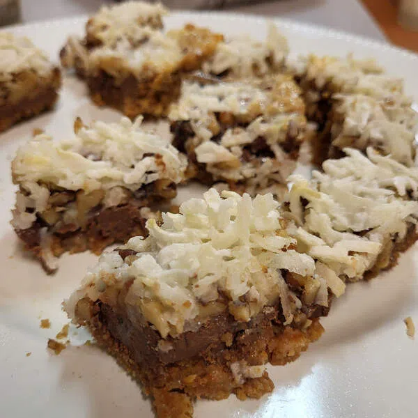 A Christmas baking taste test!! | Saskatchewan Country CJNB